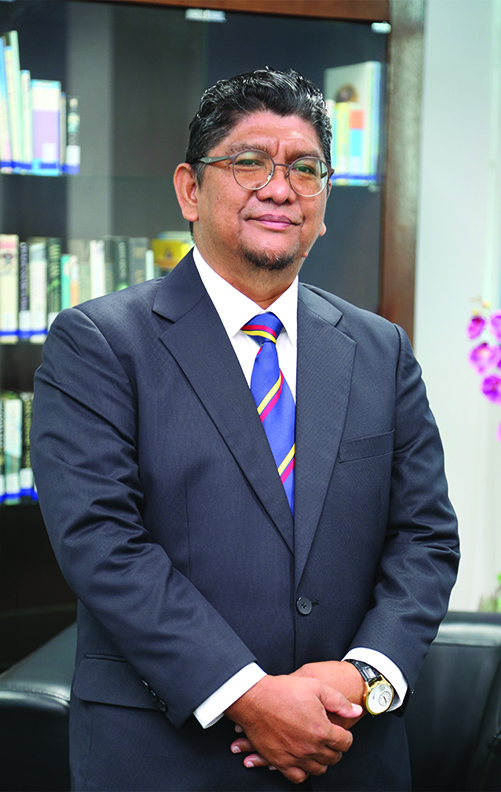 Biography | Deputy Vice-Chancellor (Development)